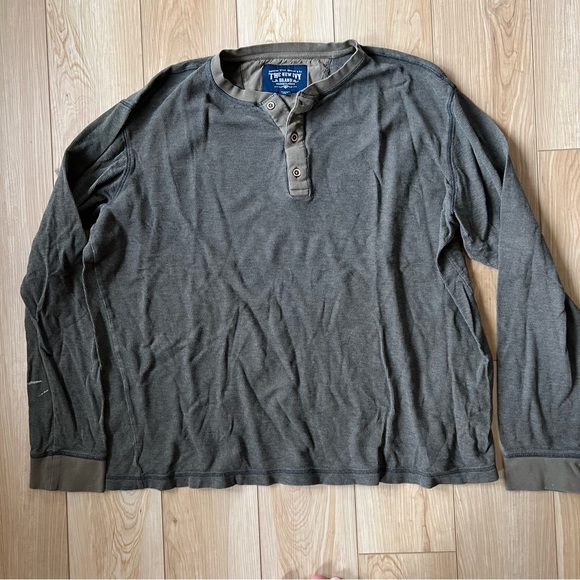 The New Ivy Brand | Shirts | The New Ivy Brand Army Green Ribbed Knit ...